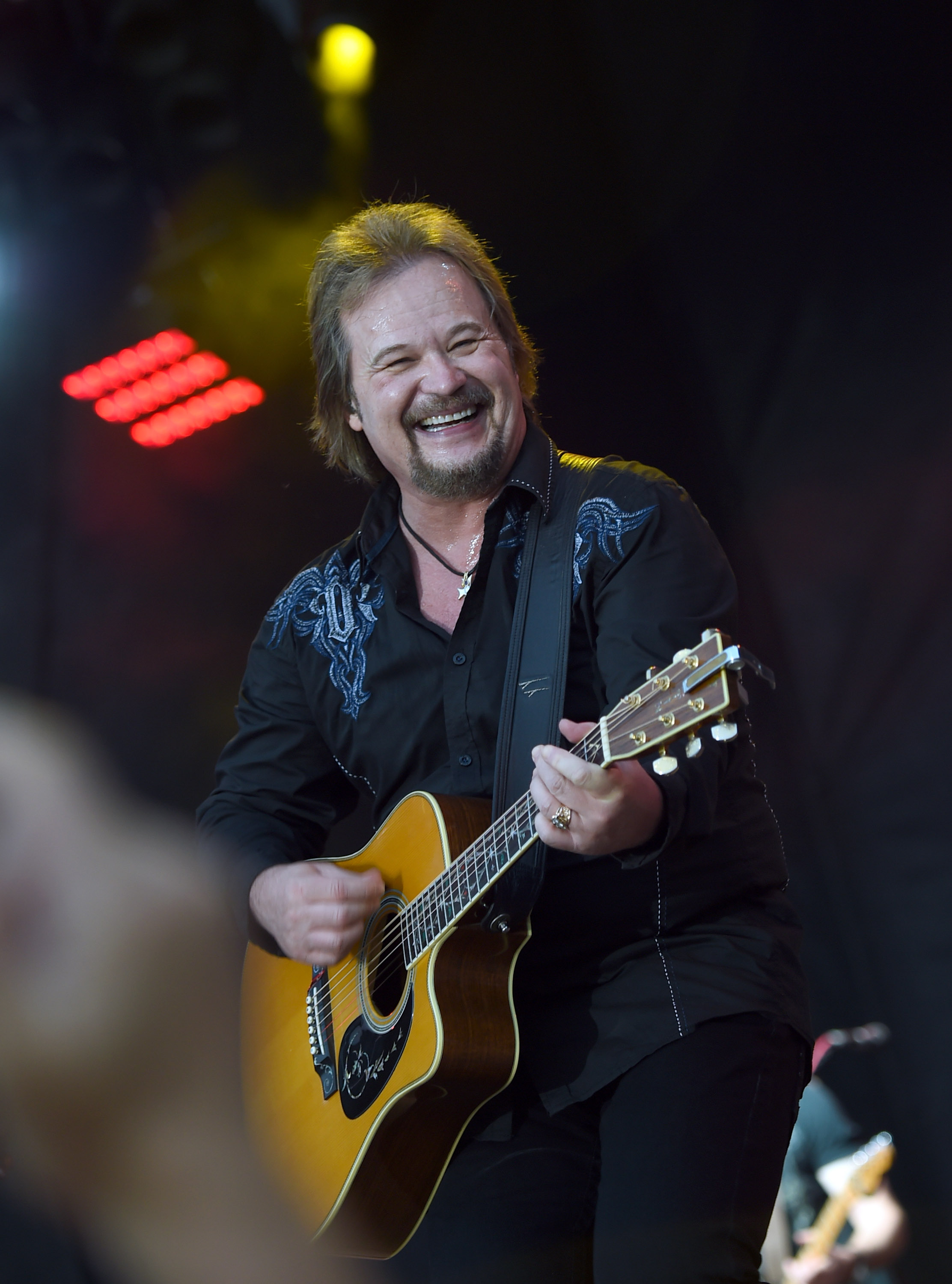 Travis Tritt Slams Beyonce's CMA Awards Performance