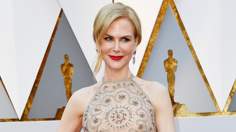 Nicole Kidman Explains That Awkward Clap At The Oscars